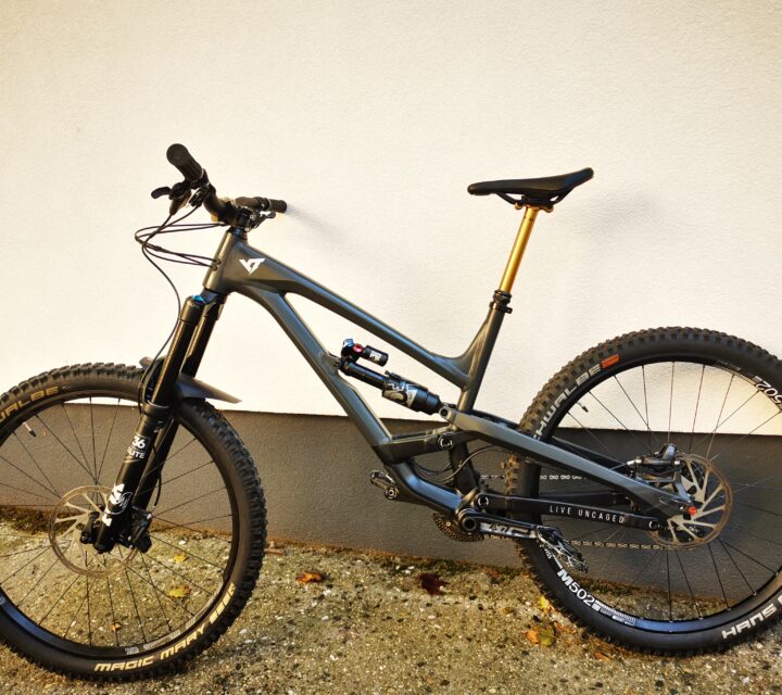 YT Capra ÚJ enduro kerékpár - Bringakereső